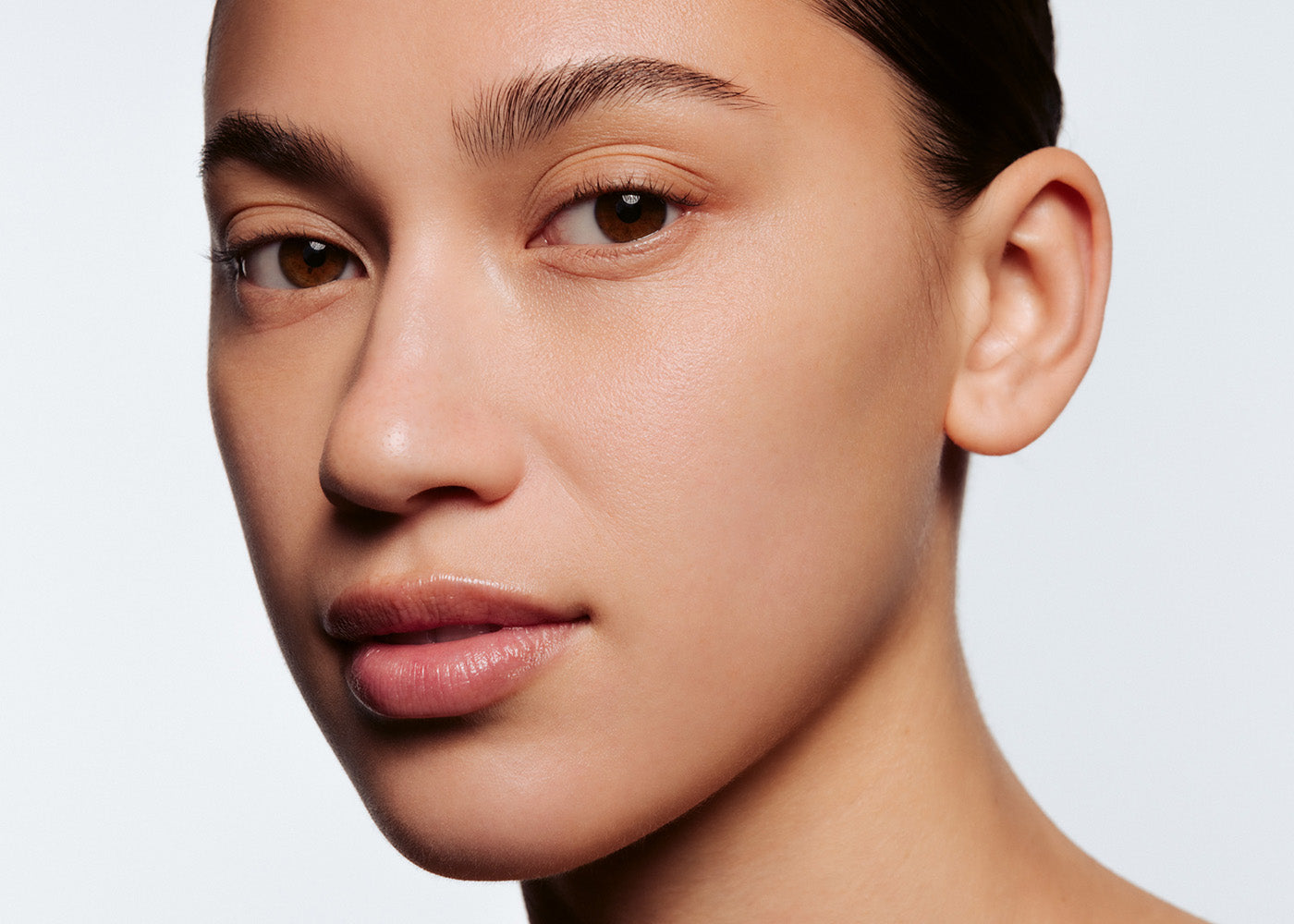 #3 The Brilliance Tinted Serum SPF50+ | Illuminating Serum | RATIONALE